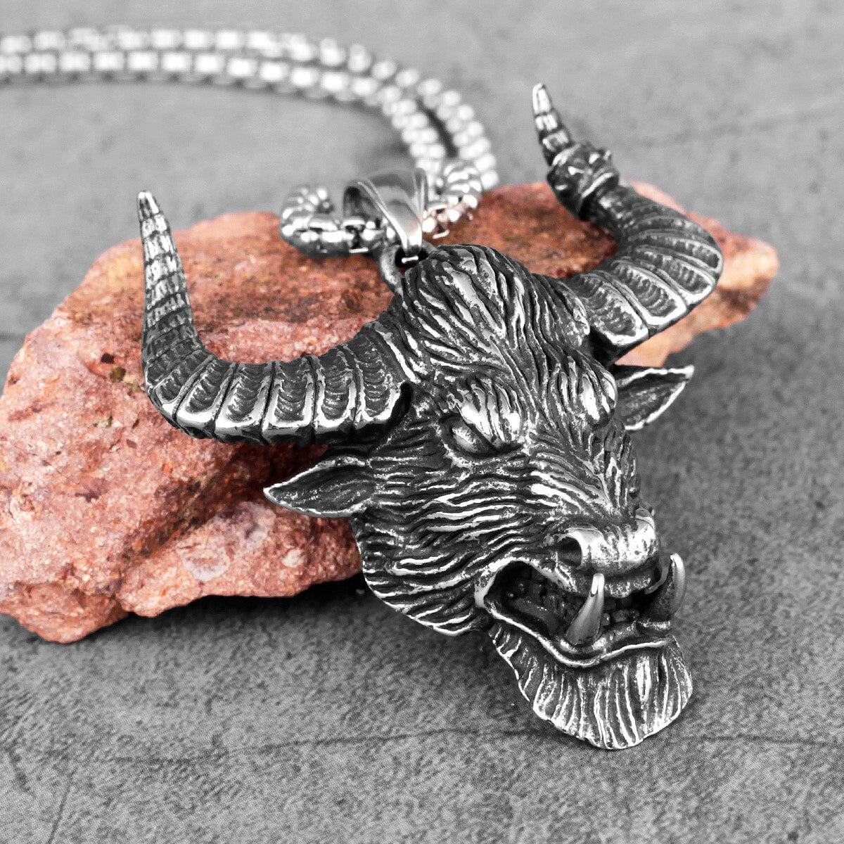 Mens No Fade Dominant Bull Demon Tauren Stainless Steel Pendant Chain ...